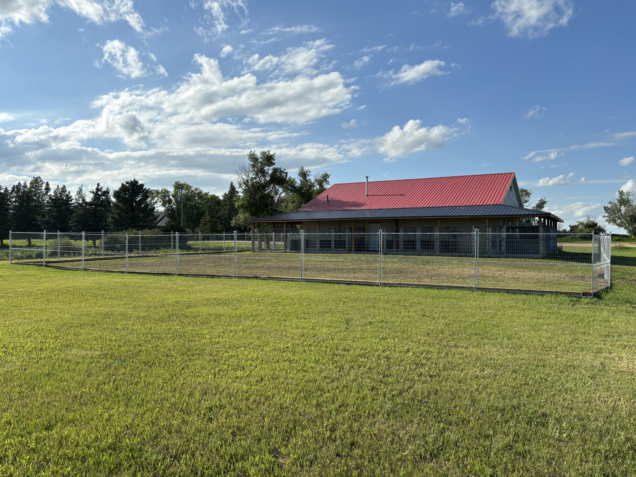 Take A Tour & FAQs - Bentley’s Country Kennel